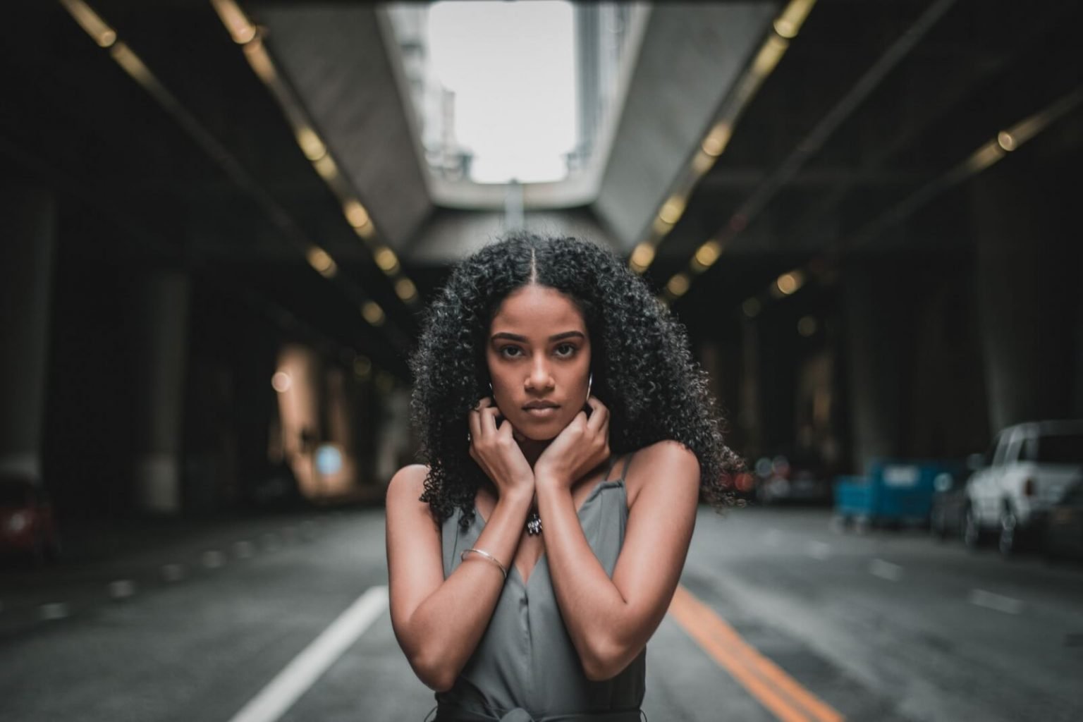 60 Powerful Adjectives To Describe A Strong Woman